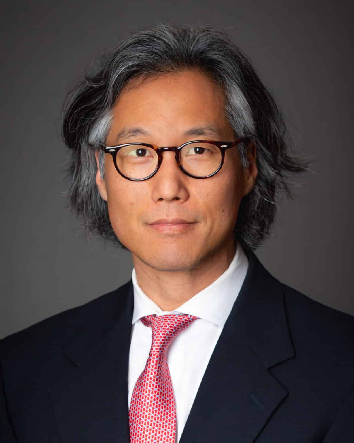 Dr. John Pak, M.D., Ph. D. | Oculoplastic Surgeon | Wheaton Eye Clinic